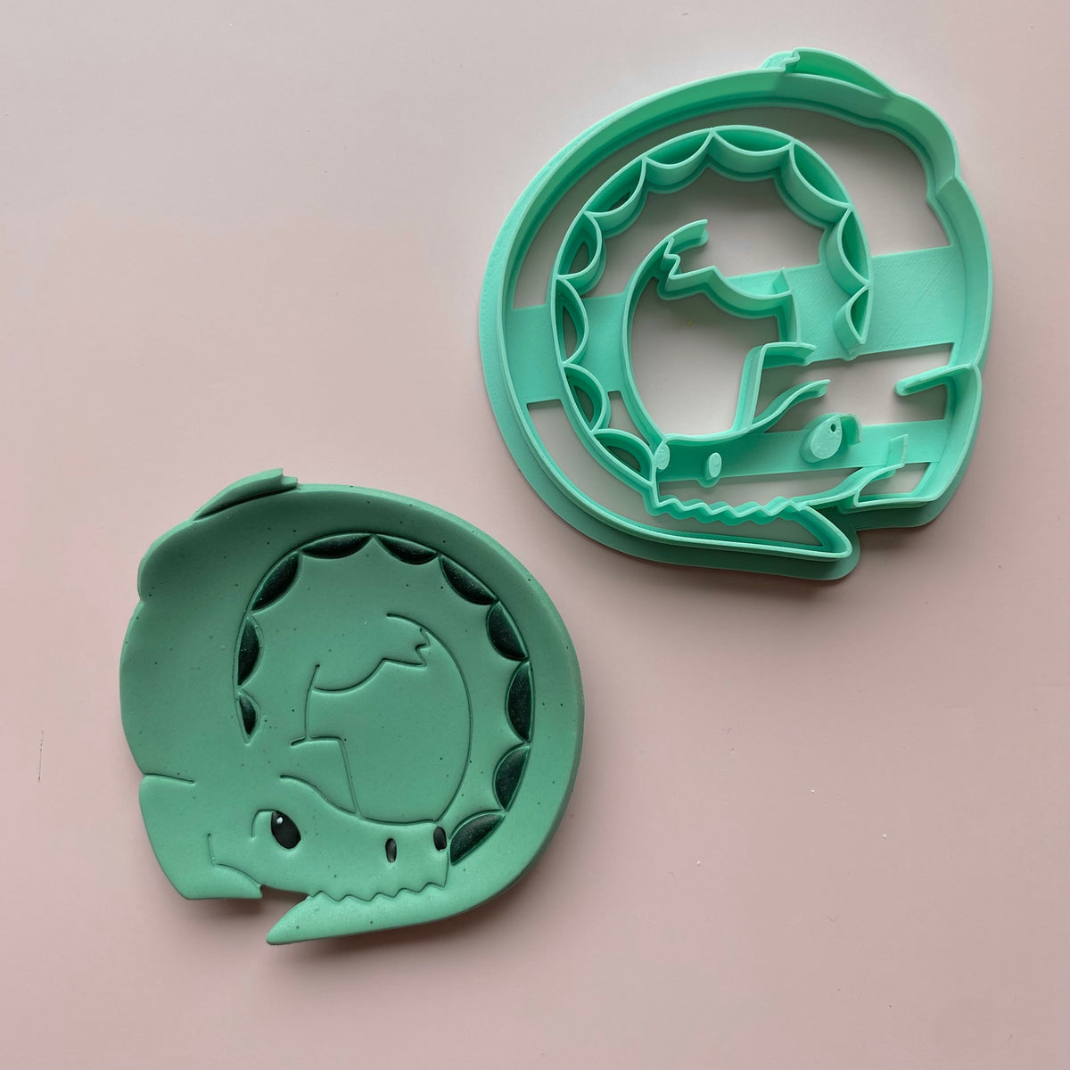 Crocodile Decor Cutter – MyClayCo