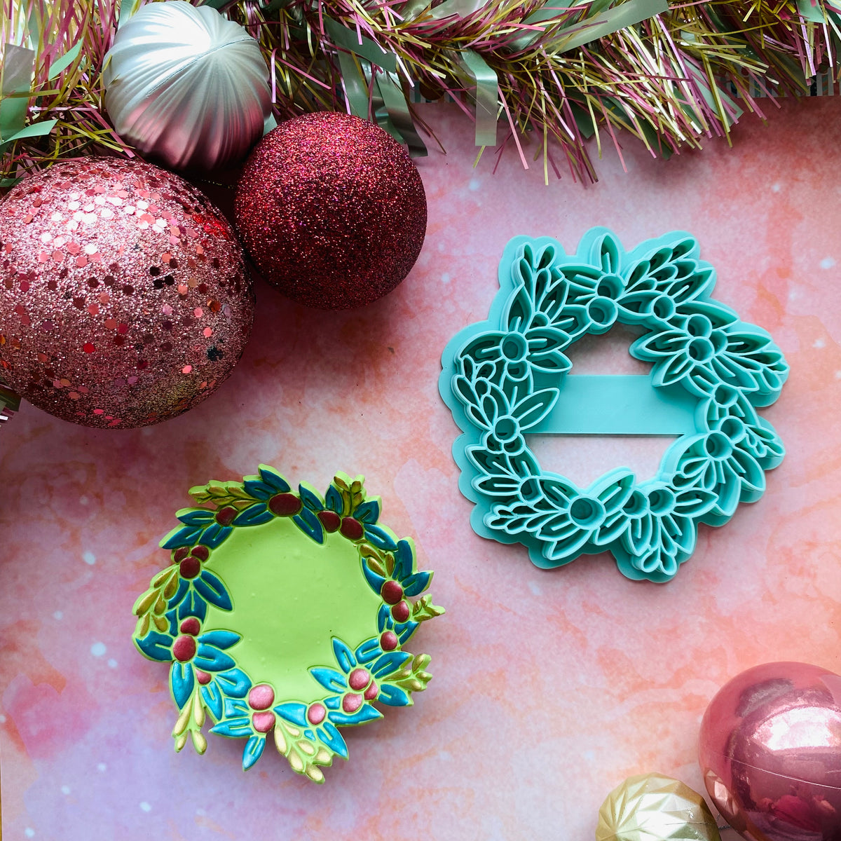 Folk Wreath Decor Cutter – MyClayCo
