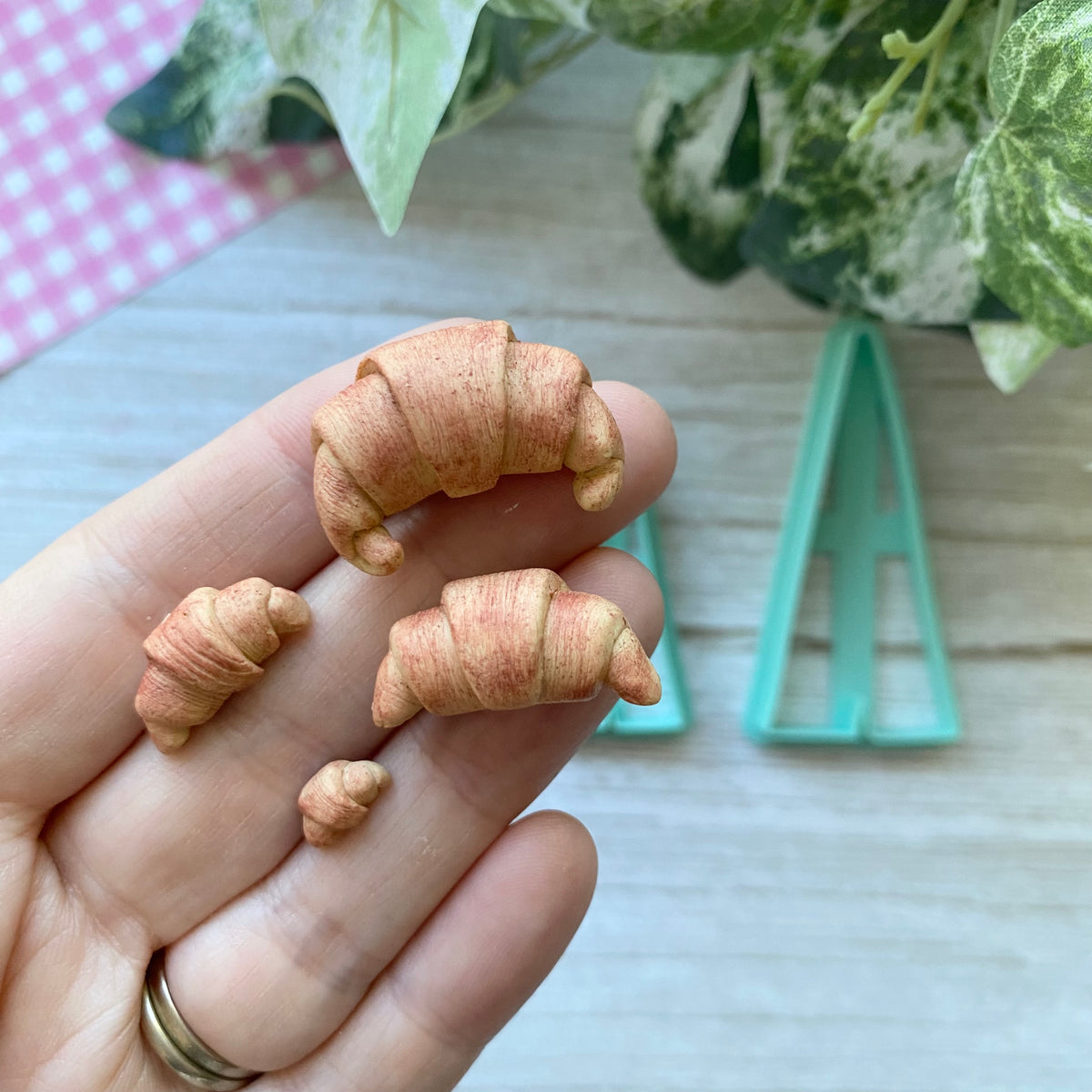 3D Croissant Cutter – MyClayCo